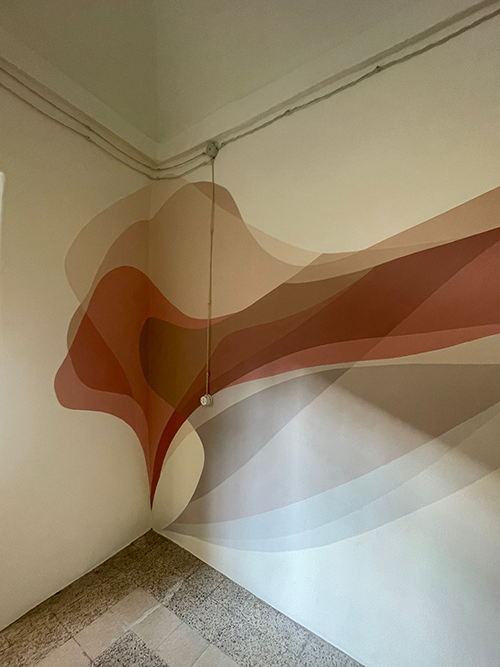 Veronellie - Chromatic layers on walls - Works